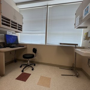 ADVOCATE TRINITY HOSPITAL - Updated December 2025 - 63 Reviews - 2320 E ...