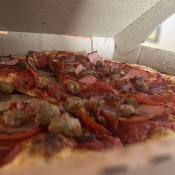 THE GREAT AMERICAN PIZZA FACTORY - Updated December 2025 - 32 Photos ...