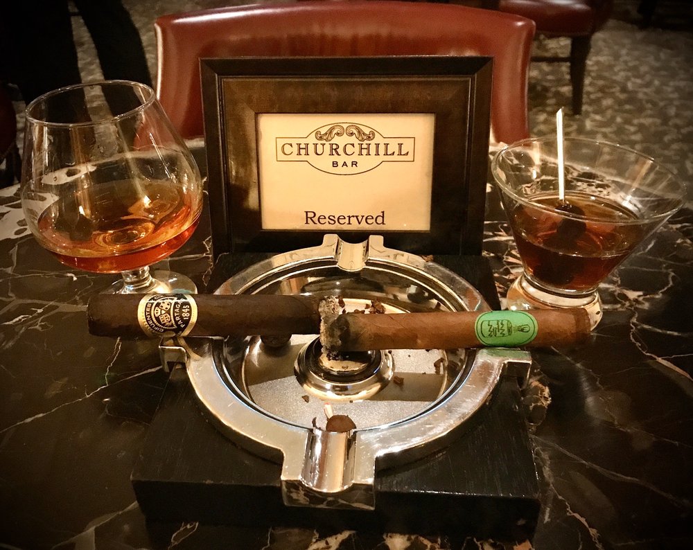 CHURCHILL BAR - 74 Photos & 89 Reviews - 321 17th St, Denver, Colorado ...