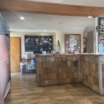 WHALEBONE SEAFOOD MARKET & TAKEOUT - Updated December 2025 - 99 Photos ...