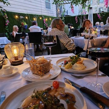 CHEZ JOEL BISTRO - Updated June 2025 - 475 Photos & 475 Reviews - 1119 ...