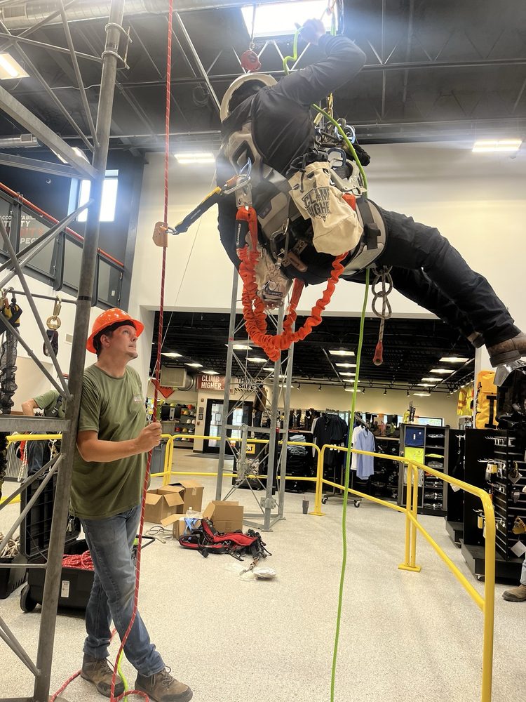 GME SUPPLY - Updated October 2025 - 11 Photos - 1391 E Boone Industrial ...