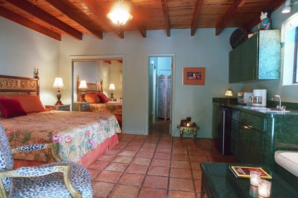 CASA THORN BED & BREAKFAST - Updated November 2025 - 17 Photos - 12 ...