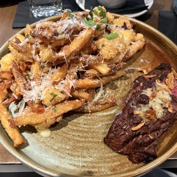 ENTOURAGE - Updated June 2025 - 512 Photos & 216 Reviews - 796 Illinois ...