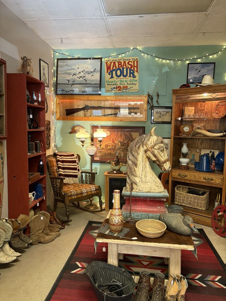 OLD RIDGE ROUTE ANTIQUES - Updated December 2025 - 26 Photos - 2124 ...