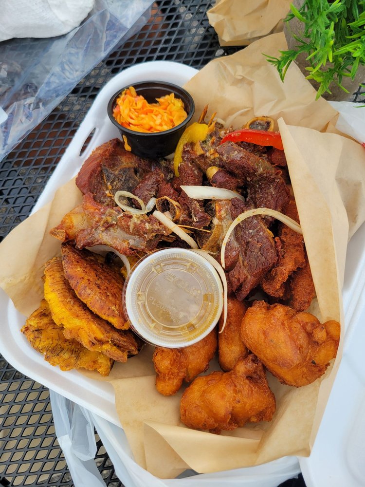 SAK PASE FOODTRUCK - Updated May 2026 - 27 Photos & 18 Reviews - 510 S ...