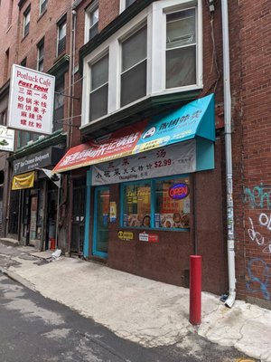 POTLUCK CAFE - Updated November 2025 - 108 Photos & 87 Reviews - 7 ...