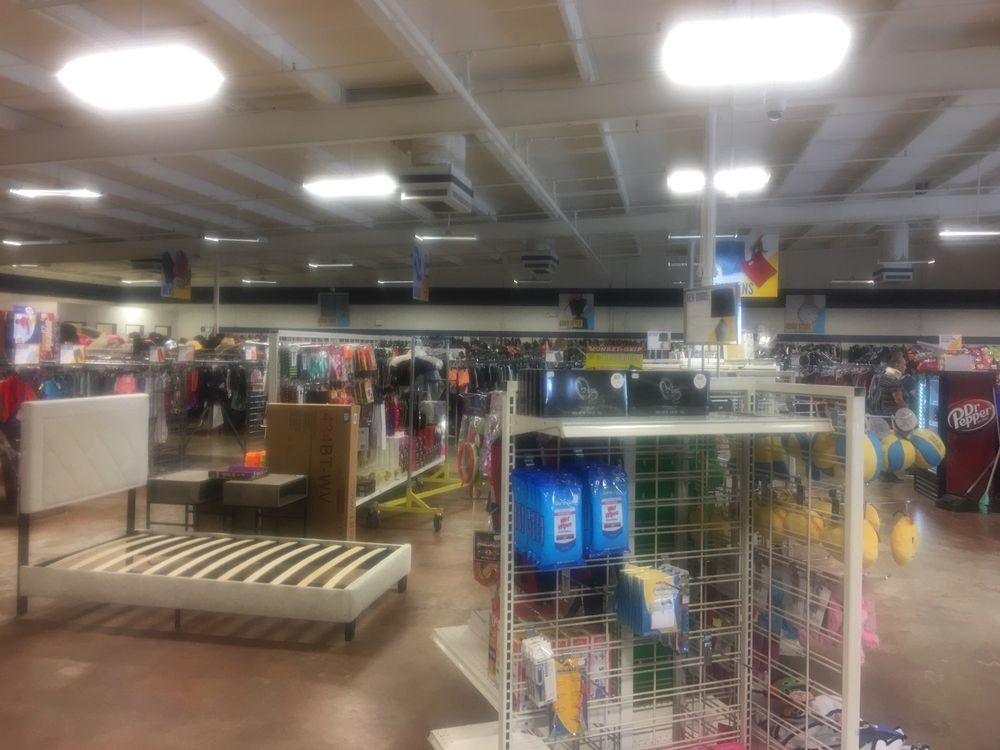 GOODWILL STORE - LAKE WORTH - Updated May 2026 - 38 Photos & 11 Reviews ...