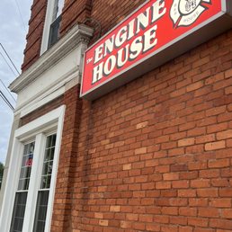 ENGINE HOUSE - Updated July 2025 - 190 Photos & 201 Reviews - 309 Cass ...