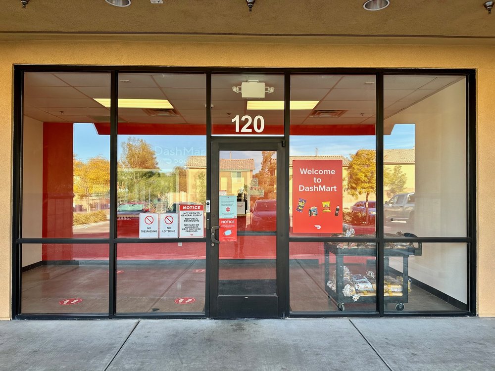 DASHMART - Updated January 2026 - 12 Photos - 6090 W Craig Rd, Las ...