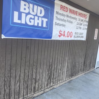 RED WAVE INN - Updated January 2026 - 140 Photos & 173 Reviews - 2375 E ...