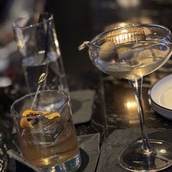 HAMILTON’S - Updated January 2026 - 176 Photos & 70 Reviews - 1401 ...