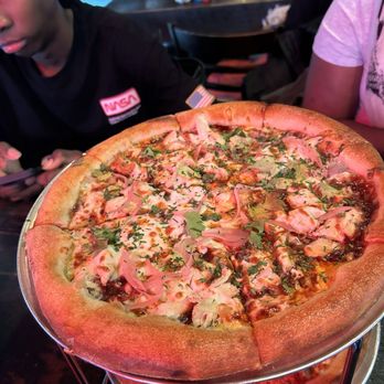 PIZZA BEER & JUKEBOX - Updated December 2025 - 251 Photos & 237 Reviews ...