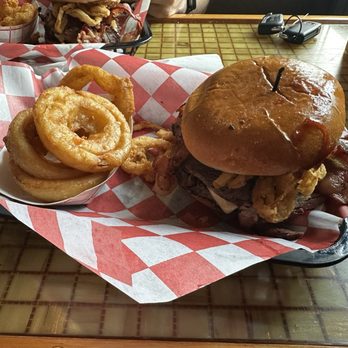 FLIPPIN’ COW - Updated August 2024 - 241 Photos & 360 Reviews - 51330 ...