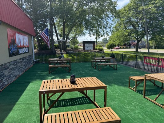 SHOTS BAR & GRILLE - Updated August 2024 - 30859 W 10 Mile Rd ...