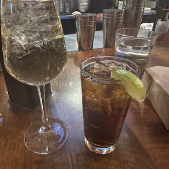 ANGELO’S TAVERNA - Updated November 2024 - 1507 Photos & 1818 Reviews ...