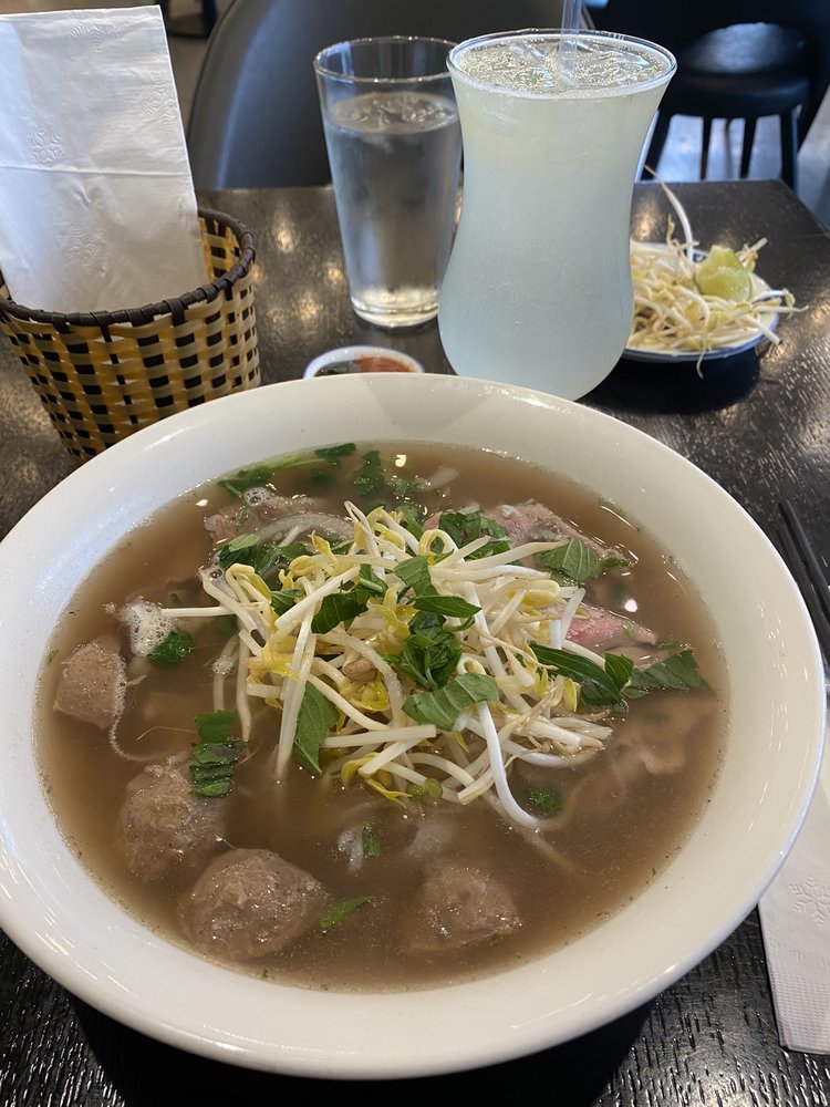 PHO HOANG - Updated September 2025 - 16 Photos - 605 Sterling Lyon ...