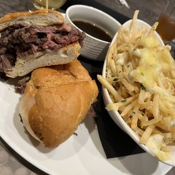 SEVEN DOORS KITCHEN & COCKTAILS - Updated May 2024 - 927 Photos & 563 ...