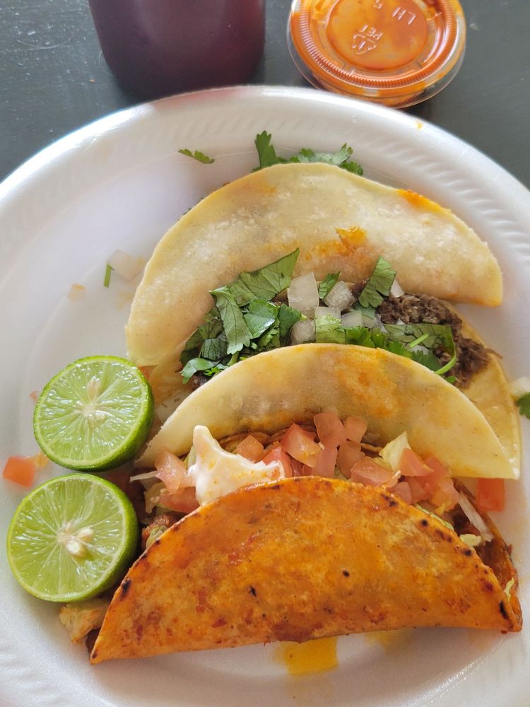 TAQUERIA PORFIS - Updated July 2025 - 21 Photos & 31 Reviews - 3553 S ...