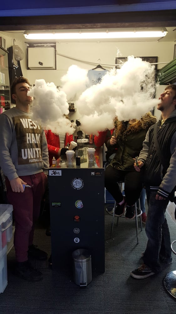 PUFF RIK E - Updated August 2025 - 3 Market square, Basildon, Essex ...