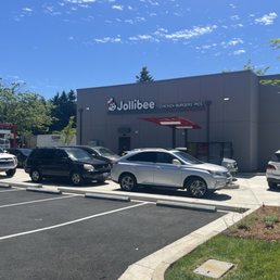 JOLLIBEE - Updated July 2025 - 48 Photos & 39 Reviews - 10875 NE ...