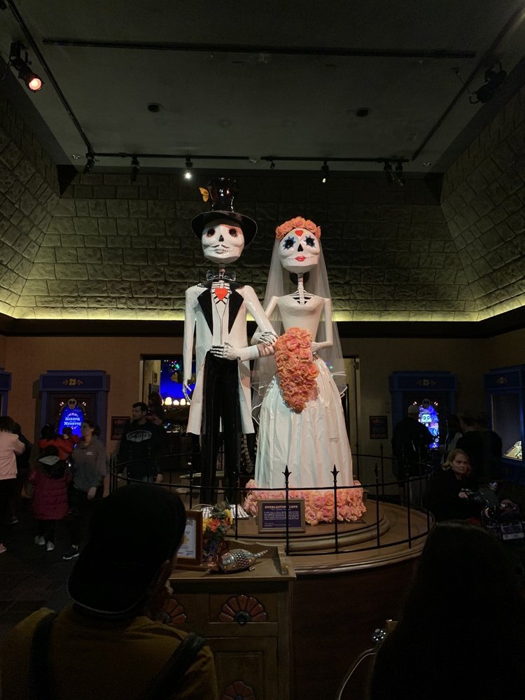 MEXICO PAVILLION RING CARVER - 200 Epcot Center Dr, Orlando, Florida ...