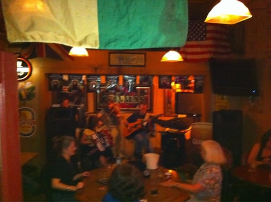 YE OLDE BULL AND BUSH - Updated November 2024 - 17 Photos & 32 Reviews ...