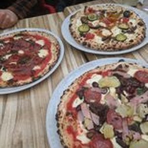 VIA TEVERE PIZZERIA - 363 Photos & 316 Reviews - Italian - 1190 ...