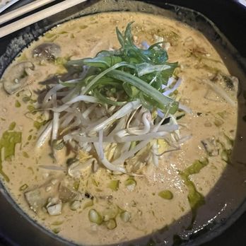 GINGER - Updated April 2025 - 595 Photos & 547 Reviews - 425 W 5th Ave ...