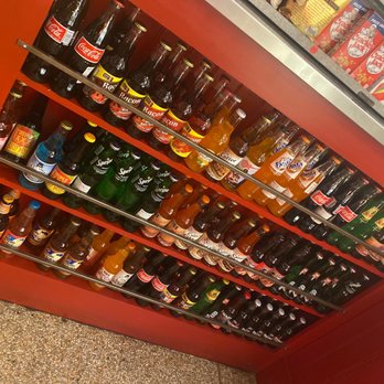 LICKITY SPLIT FROZEN CUSTARD & SWEETS - Updated December 2025 - 173 ...