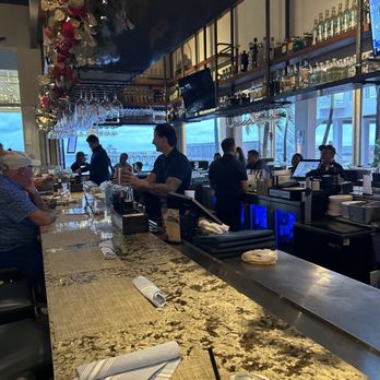 OCEANS 234 - Updated October 2025 - 1677 Photos & 1182 Reviews - 234 N ...