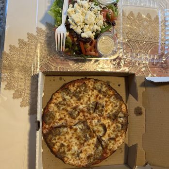 CLOCKWORK PIZZA - Updated December 2025 - 186 Photos & 504 Reviews ...