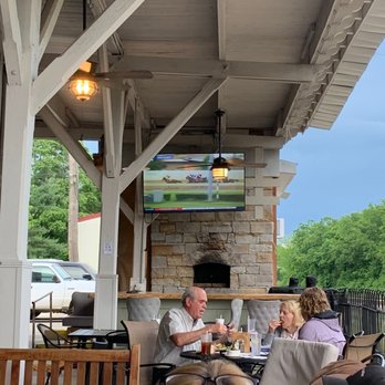 TRACKSIDE - Updated April 2025 - 203 Photos & 87 Reviews - 134 E 10th ...