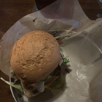 MEWS TAVERN - Updated July 2025 - 493 Photos & 659 Reviews - 456 Main ...