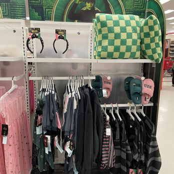 TARGET - Updated December 2025 - 53 Photos & 93 Reviews - 7845 N ...