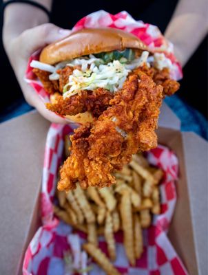 JAM HOT CHICKEN - 227 Photos & 90 Reviews - 400 W New England Ave ...