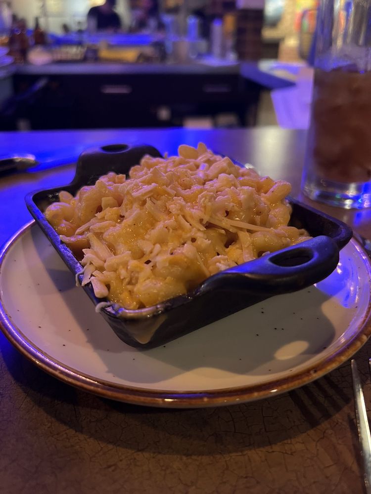 CICERELLI’S PARK EAST STEAKHOUSE - Updated October 2024 - 30 Photos ...