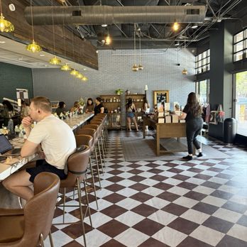 THE BOOKISH SHOP - Updated July 2025 - 108 Photos & 41 Reviews - 60 W ...