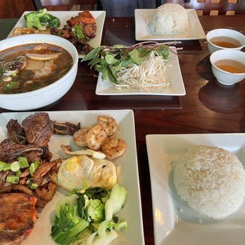 PHO 16 - Updated 2024 - 307 Photos & 264 Reviews - 2905 N Military Trl ...