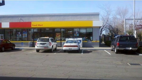 SHELL - Updated October 2025 - 21 Photos & 37 Reviews - 1944 Davis St ...