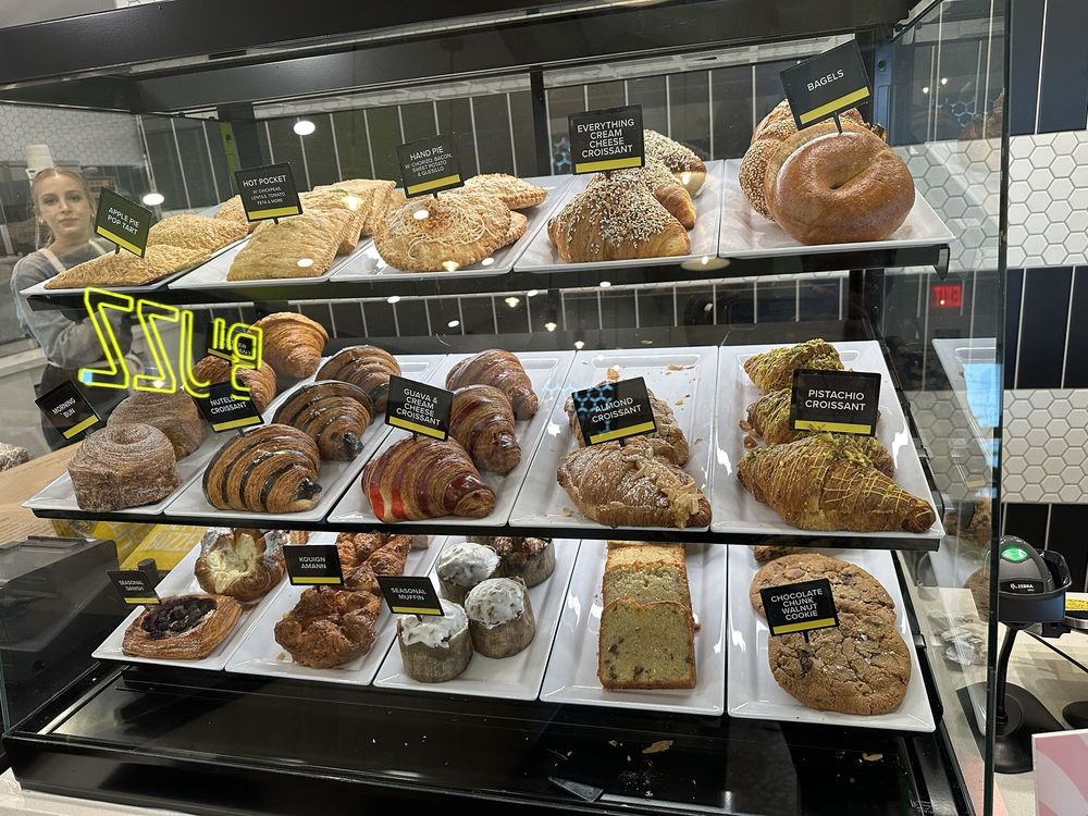 BETTER BUZZ COFFEE - OCEANSIDE - Updated September 2024 - 53 Photos ...