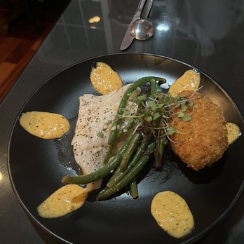 BEAUCHAINES 211 - Updated August 2025 - 91 Photos & 200 Reviews - 211 S ...