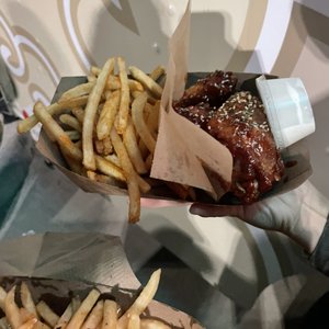 SEOULSIDE WINGS - 105 Photos & 80 Reviews - Food Trucks - 1211 Hutchins ...