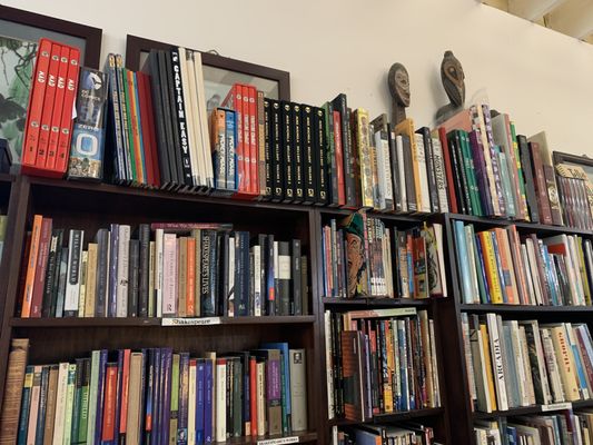 DAEDALUS BOOKS - Updated May 2025 - 15 Photos & 20 Reviews - 2074 NW ...