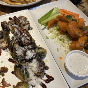 KARL STRAUSS BREWING COMPANY - Updated May 2025 - 2482 Photos & 1723 ...