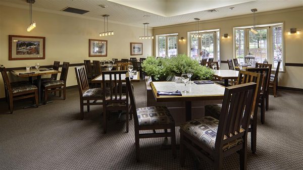 BEST WESTERN COWICHAN VALLEY INN - Updated January 2026 - 136 Photos ...