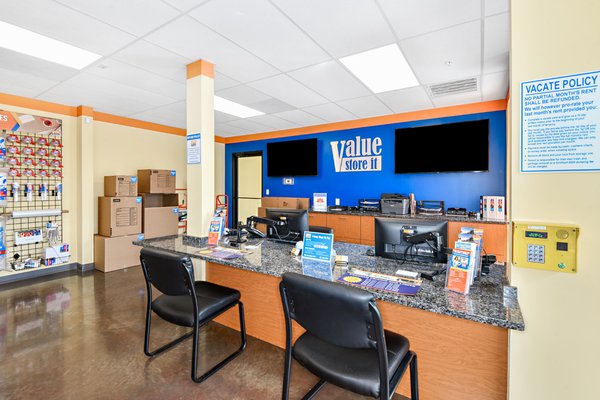 VALUE STORE IT SELF STORAGE - Updated October 2025 - 12 Photos - 4885 N ...