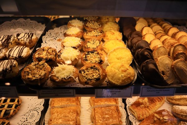 NATAS PASTRIES - 1341 Photos & 969 Reviews - 13317 Ventura Blvd ...