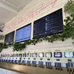 TAPSTER SEATTLE - Updated July 2025 - 232 Photos & 150 Reviews - 1011 ...