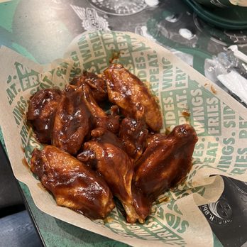 WINGSTOP - Updated December 2025 - 40 Photos & 93 Reviews - 7611 Fm ...